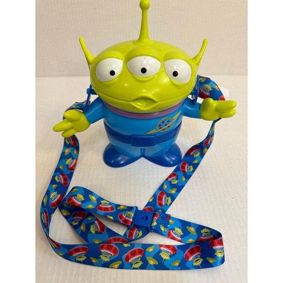 Disney | Toys | Alien Green Sipper Cup Little Green Souvenir Toy Story ...